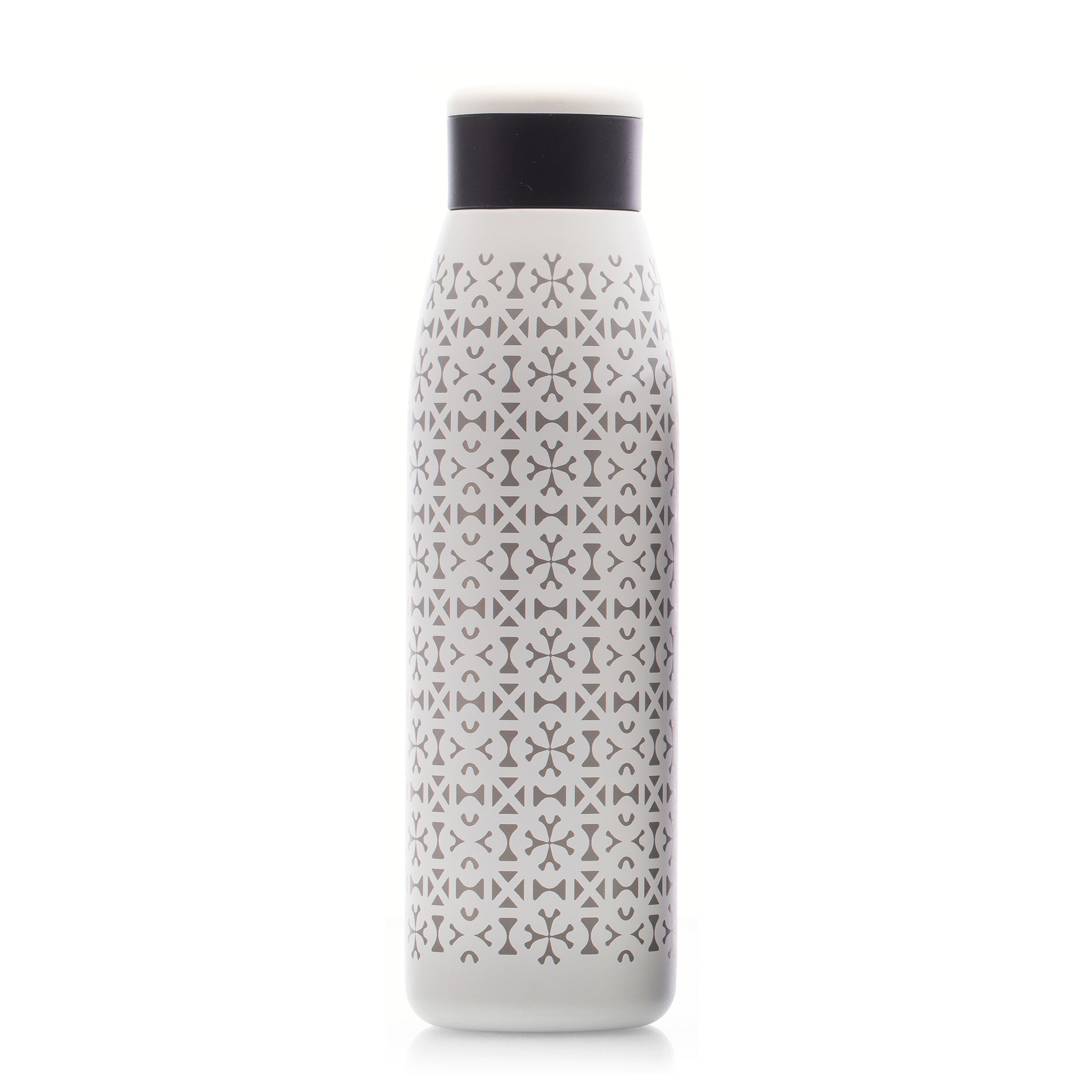 Unity in Diversity 18 oz. Copper-Lined Bottle in White – Akakpo & Co.